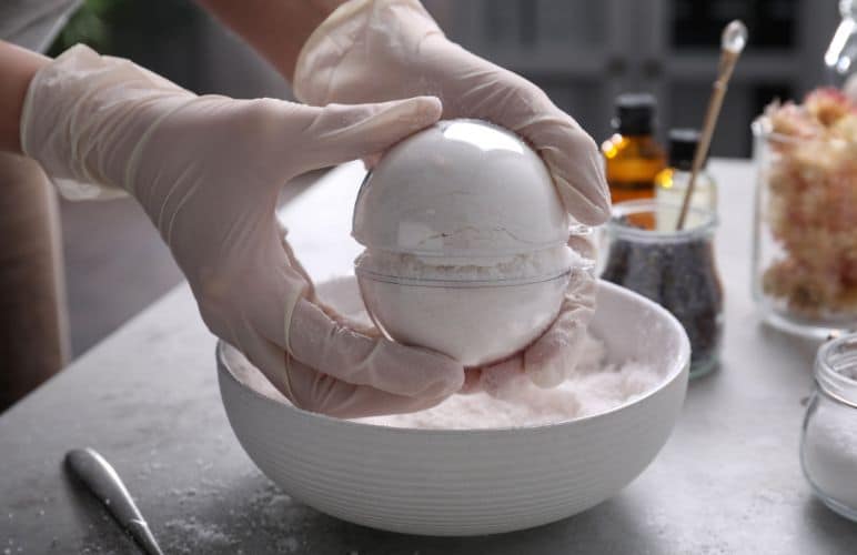 How To Make Bath Bombs Without Food Coloring: Natural Recipe Guide ...